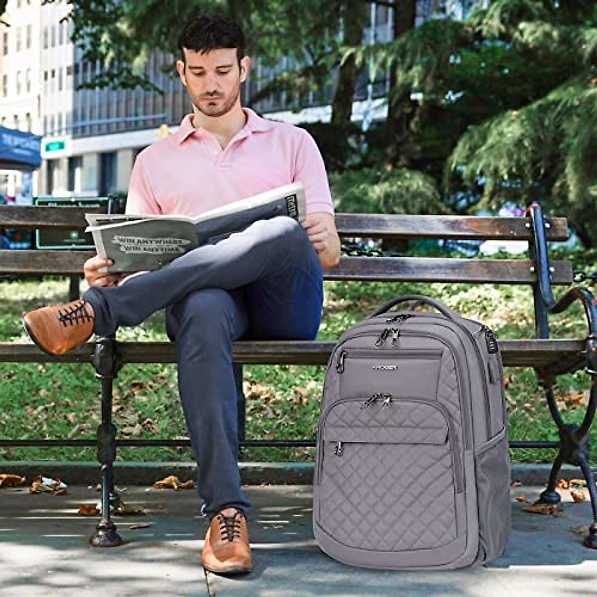 KROSER Travel Laptop Backpack 17 Inch Large Computer Backpack Water-Repellent Daypack with USB Charging Port & Headphone Interface RFID Pockets for Work/Business/College/Men/Women Dark grey(Quilted)