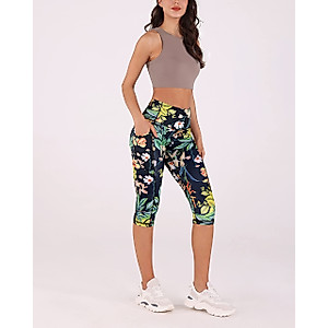 ODODOS Women's High Waisted Printed Yoga Capris with Pocket, Tummy Control Non See Through Workout Sports Running Athletic Capri Leggings, Tropical Flower, Large