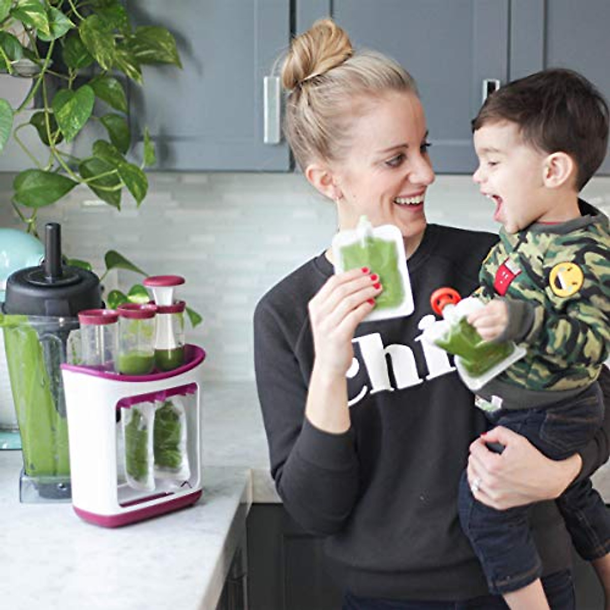 Infantino Squeeze Station For Homemade Baby Food, Pouch Filling Station For Puree Food For Babies And Toddlers, Dishwasher Safe And BPA-Free,Purple