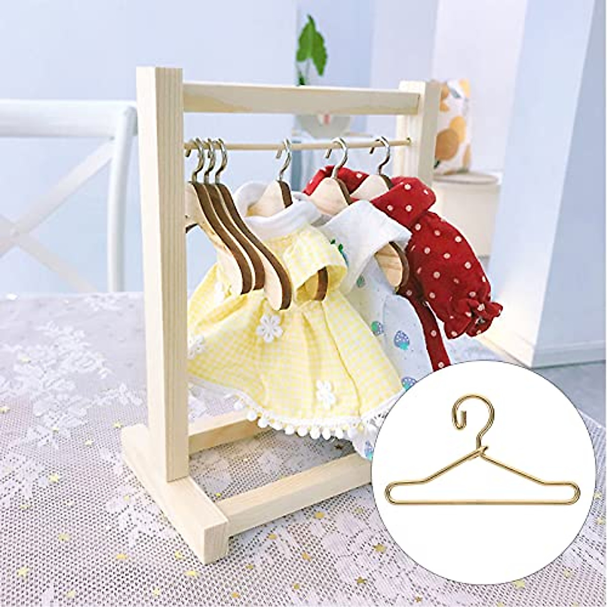 EXCEART 50Pcs Mini Clothes Hangers Metal Doll Clothes Dress Outfit Holders Wire Rack Stand for Miniature Dollhouse Gown Closets Toys Bedroom Accessories Golden 40mm