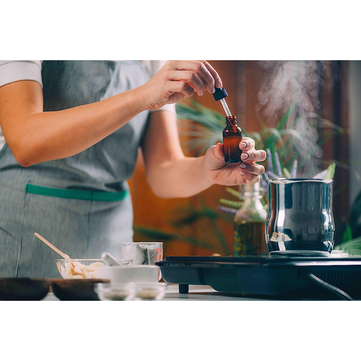 Glass dropper bottles 2 oz Amber Glass Dropper Bottles (60mL) Pack of 4 (includes both glass bottle and dropper)