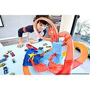 Hot Wheels Volcano Escape Playset