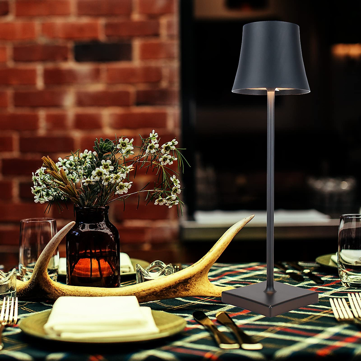 MADCKDEDRT LED Desk lamp,Cordless Table lamp,Rechargeable,Dimmable,Portable,Suitable for Indoor and Outdoor Lighting Black