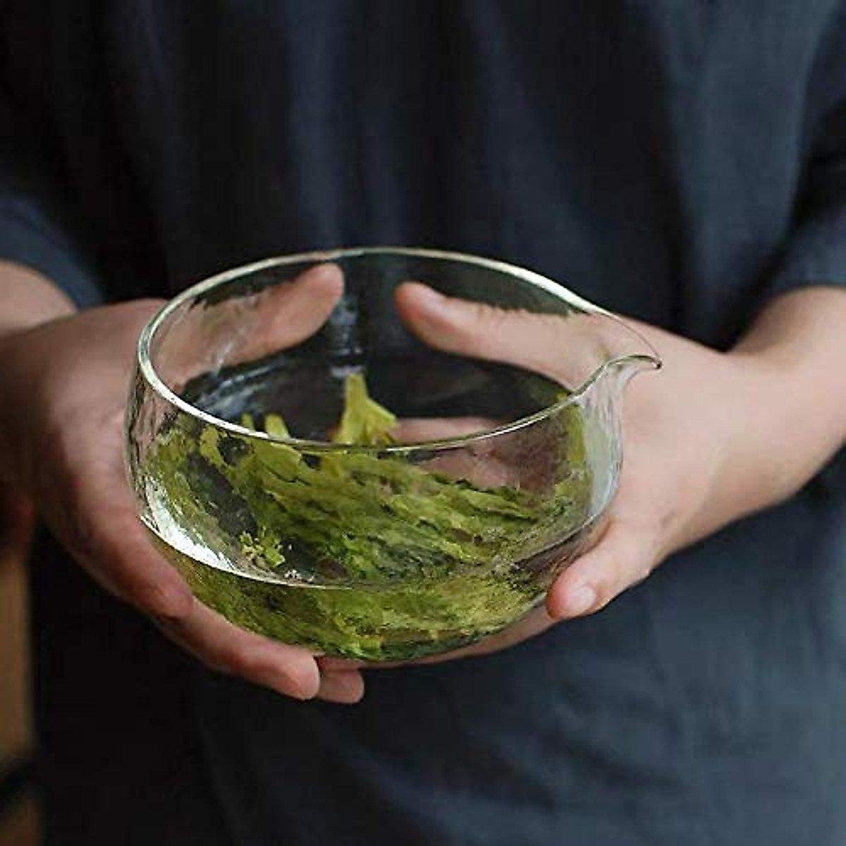 Textured Glass Matcha Bowl With Pouring Spout - Handmade Japanese Style Matcha Green Tea Ceremony Chawan 400ml 13.5 oz Big Glass Salad Porridge Juice Bowl Cup
