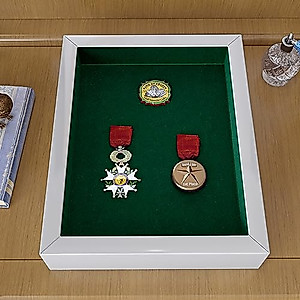 VaryPaper 15.7''x78.7'' Self Adhesive Dark Green Velvet Fabric Felt Roll Velvet Drawer Liners for Dresser Jewelry Velvet Paper Roll Flocking Liner Contact Paper for Cabinets Walls Shelves Arts Crafts