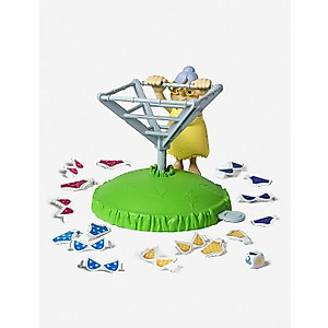 Windy Knickers - The Silly Spinning, Granny Giggling, Windy Washing Game! by Goliath