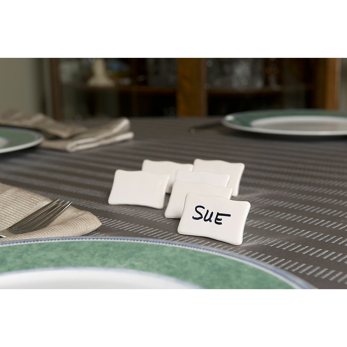 Evelots Place, Name cards - 12 Piece Set - Porcelain - Place Cards for Weddings, Parties, Reception - Table Name Seating Cards for Buffet - Reusable - Dry Eraser Marker Included - Easel Back Holders