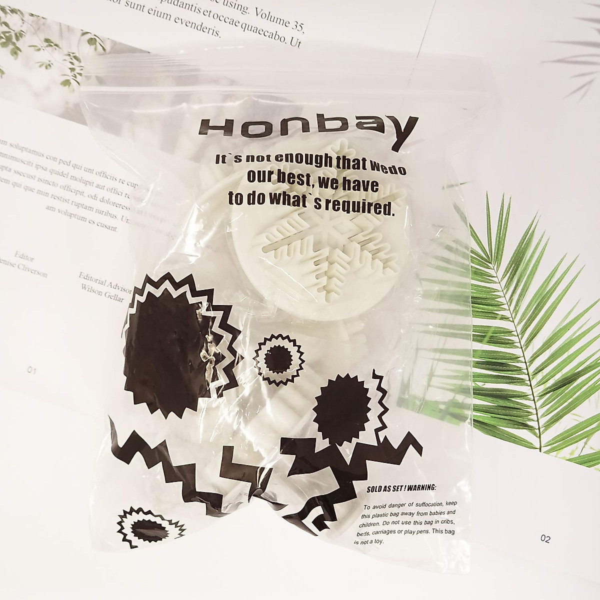 Honbay 6PCS Plastic Snowflake Fondant Cookie Cake Plunger Cutters Molds Embossing Tools for Baking