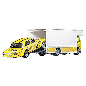 Hot Wheels Team Transport Mercedes CLK-GTR with Aero Lift, Celebrates Racing Experience & Car Culture, Premium Vehicles, 1:64 Scale Car & Transport, Gift for Race Fans & Toy Car Collectors