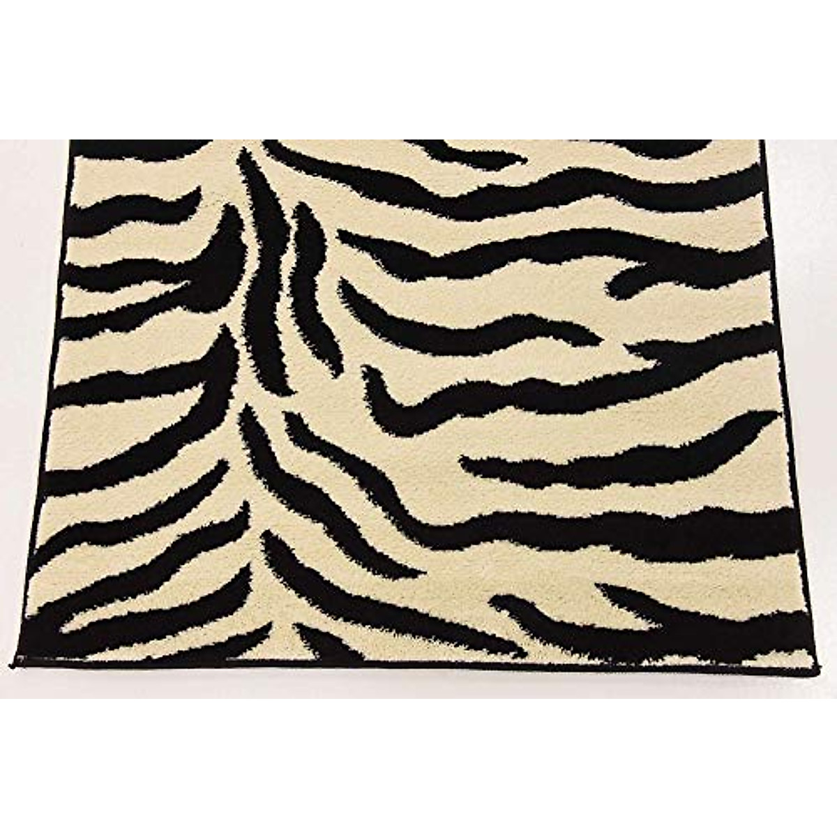 Unique Loom Wildlife Collection Animal Inspired with Zebra Design Area Rug, 2 ft 7 in x 10 ft, Ivory/Black