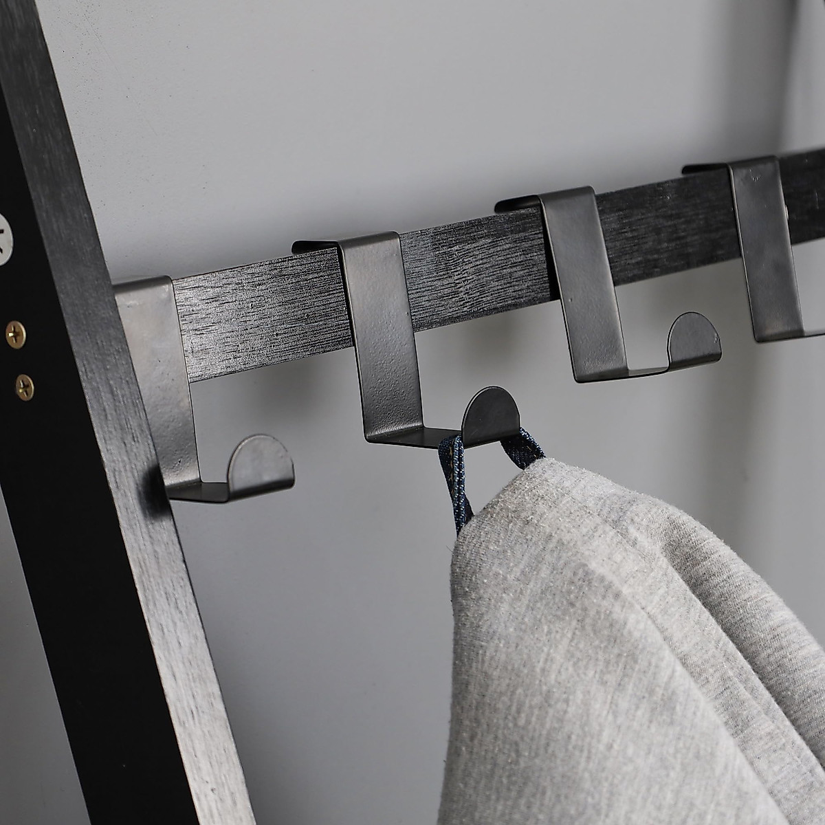 Blanket Ladders for The Living Room - 62 Inches - Decorative Ladder for Blankets, Throws, Quilts - 6 Tiers Ladder Blanket Holder with Hooks, Non-Slip Pads - Black, Grey, White, Brown (Black)