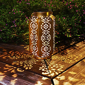 newvivid Solar Lights Outdoor Metal Solar Lantern Outdoor Hanging Retro Decorative Lanterns with Durable Handle Solar Powered Waterproof LED Table Lanterns Lighting for Yard Patio 1 Pc Bronze