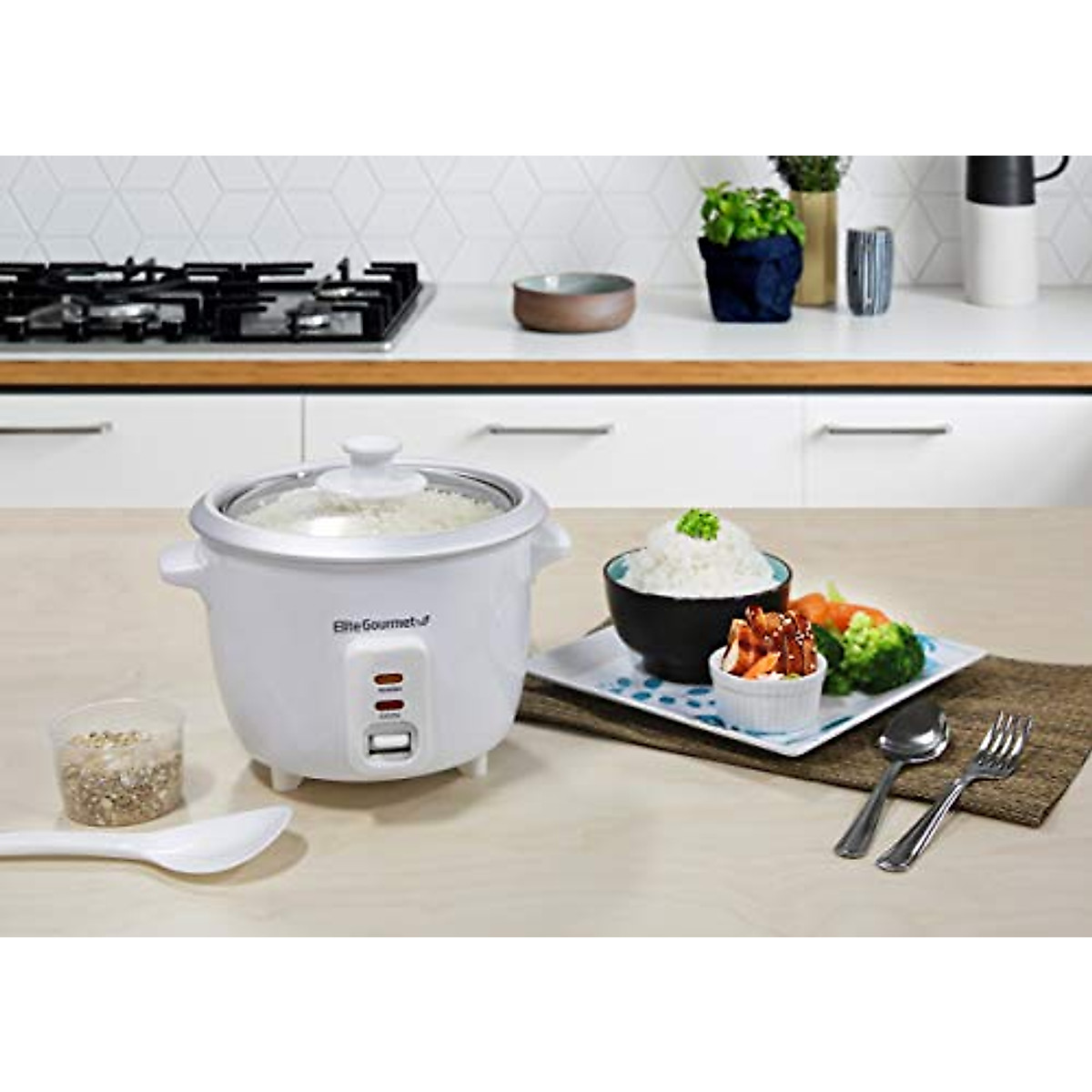 Elite Gourmet Elite Cuisine ERC006 Electric Rice Cooker with Automatic Keep Warm Makes Soups, Stews, Grains, Hot Cereals, White, 6 Cups Cooked (3 Cups Uncooked