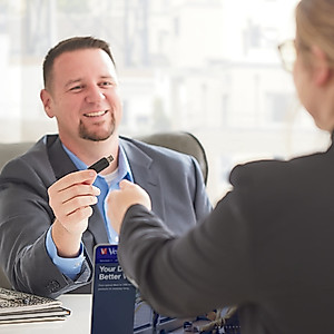 Verbatim 8GB Pinstripe USB Flash Drive - Black