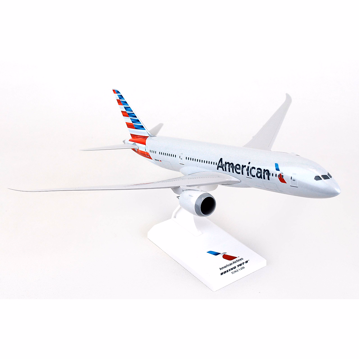Daron Skymarks American Airlines 787-8 1/200 Scale W/ Wood Stand SKR5088