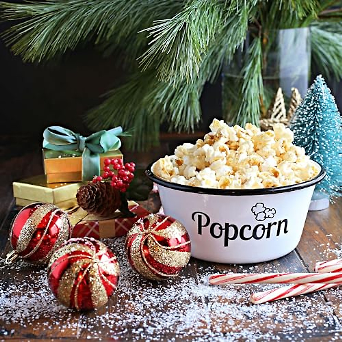 Christmas Movie Popcorn Kit - Half-Pound of Holipop Popcorn and Salt and Vinegar Seasoning