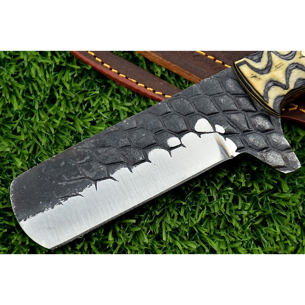 Carbon steel blade Bull cutter knife, 8.5 inches long knife with Leather sheath, Multi color Micarta scale Jigged with sturls, Embossed carbon steel blade, Embossed Leather sheath with belt loop (Black and Beige)