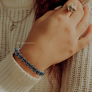 Black Tourmaline Bracelet for Women Men's Gifts - Protection Healing Crystal Bracelet - 8mm Gemstone Beaded Adjustable Bracelet Pulseras Para Hombres Mujer Stocking Stuffers