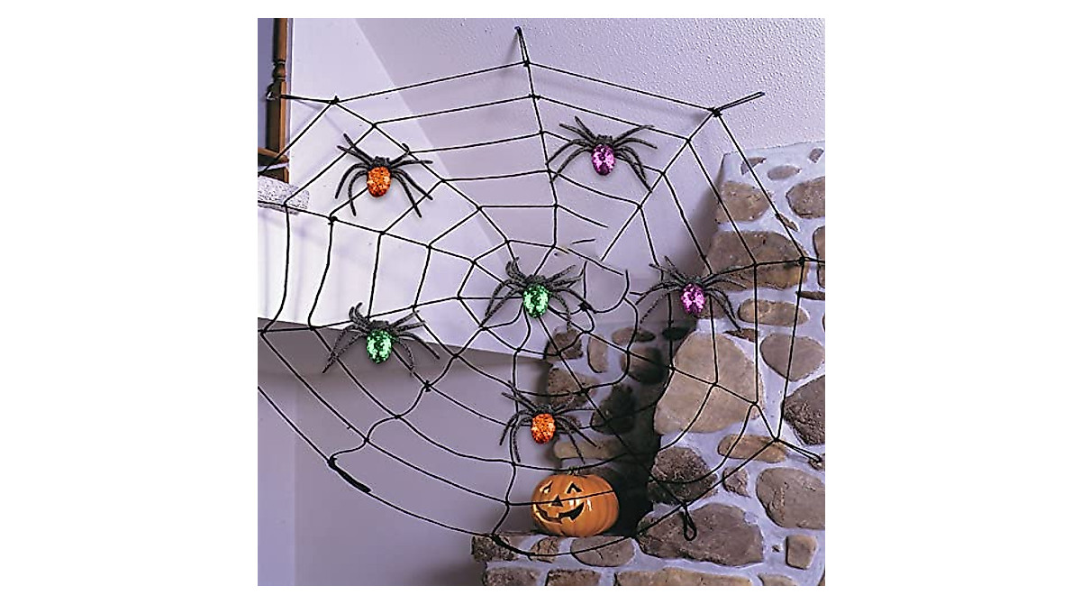 Realistic Halloween Spider Prank Toys - 6 Pack