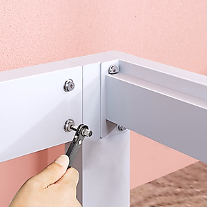 ZINUS Arnav Metal Platform Bed Frame, Wood Slat Support, No Box Spring Needed, Easy Assembly, White, Queen