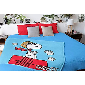 INTIMO Peanuts Snoopy The Flying Ace and The Red Baron Dogfight Fleece Plush Silk Touch Throw Blanket
