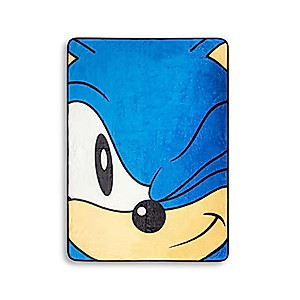 Sonic the Hedgehog Face Plush Throw Blanket | Fleece Blanket Cover, Cozy Sherpa Wrap For Sofa And Bed, Home Decor Room Essentials | SEGA Video Game Gifts And Collectibles | 45 x 60 Inches