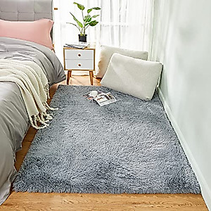 OhGeni Machine Washable 4x5.3 Feet Area Rug for Bedroom, Living Room, Dorm Room, Fluffy Soft Faux Fur Rugs Non-Slip Floor Carpet, Kids Nursery Modern Home Decor Grey (OG1104)