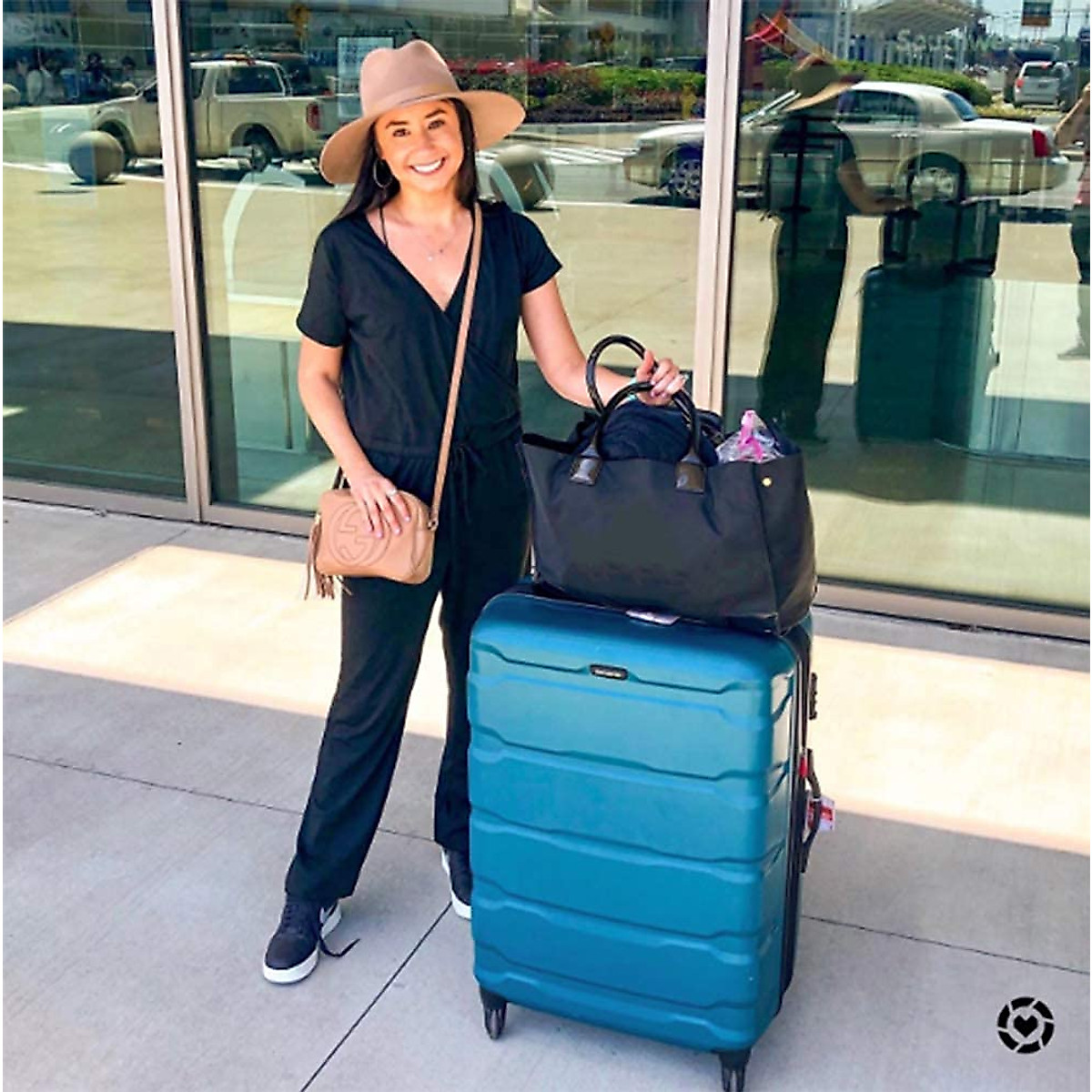 PRETTYGARDEN Women's Summer Casual Deep V Neck Short Sleeve Wrap Drawstring Waist Jumpsuit Romper (Black,Small)