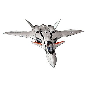VF-11B Thunderbolt (1/72 scale Plastic model) Hasegawa Macross PLUS [JAPAN]