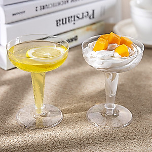 mwellewm 50 Pack Plastic Cocktail Glasses, 4 Oz Clear Disposable Champagne Flutes Margarita Glasses, Stemmed Stackable Shatterproof Dessert Cups Plastic Wine Glasses for Wedding, Celebration (Clear)