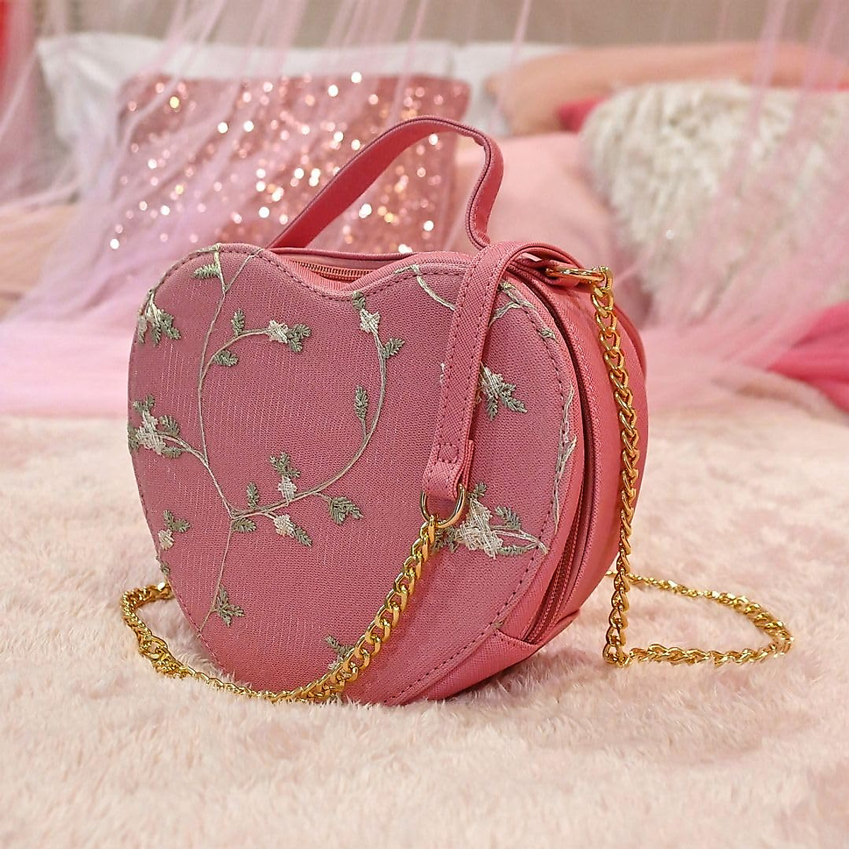 Shop LC Cute Pink Heart Purse for Women, Faux Leather Heart Shaped Crossbody Bags, Zipper Closure Shoulder Aesthetic Bag Valentines Day Gifts