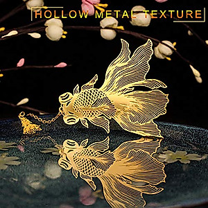 LELE LIFE 2Pack Exquisite Hollow Metal Bookmark Box, Goldfish and Lotus Pendant Book Marker, Copper Bookmark Brass Bookmark with Chain, Reading Bookmark, Style A