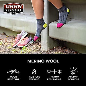 Darn Tough Women's Run Quarter Ultra-Lightweight with Cushion Running Sock (Style 1048) - Black, Large