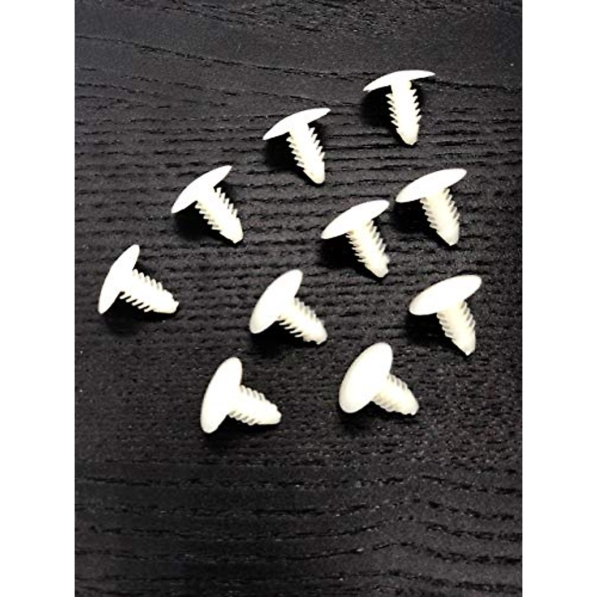 100 pcs Medium Multi-Gauge Rivet 3/16" or 7/32" Hole Patio Strapping Fasteners Webbing Lawn Chair Lounge (White)