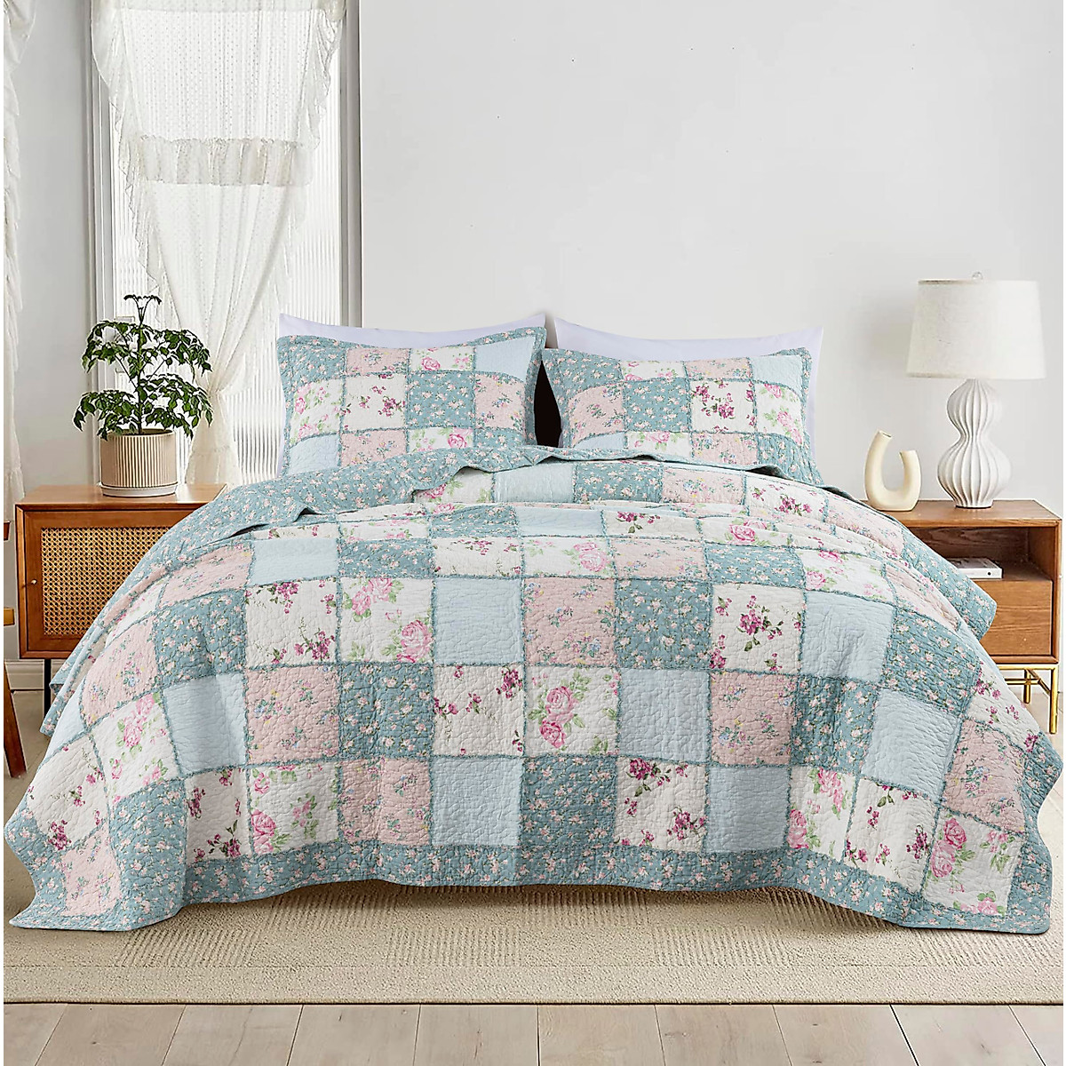 Chezmoi Collection Abbi 3-Piece Shabby Chic Bedding Queen Quilt Set Pre-Washed Cotton Floral Coverlet Bedspread Ruffled Patchwork Quilt Queen Size