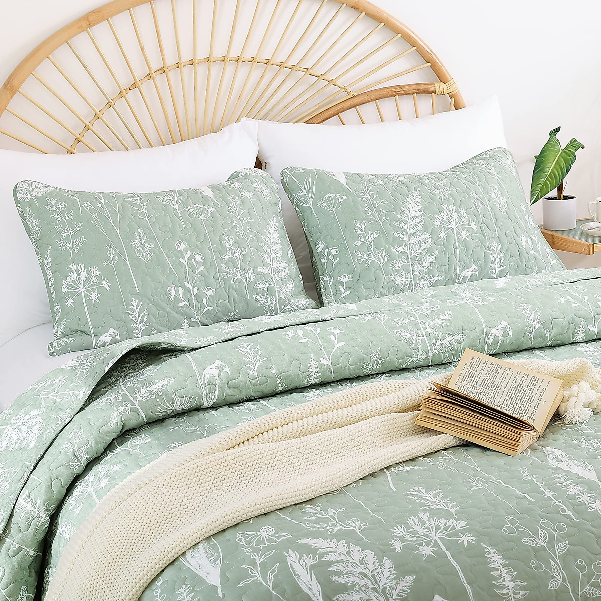 JANZAA Quilts Queen Size Sage Green Quilt Botanical with Floral Pattern Microfiber Bedspreads Queen Size 3 Pieces Lightweight Comforter Reversible Bedding Set with 2 Pillow Cases