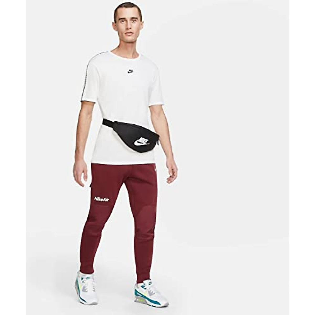 NIKE Sport, Black/Black/White, 41cm L X 10cm W X 15cm H