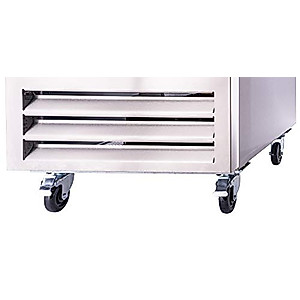 Kelvinator KCHRI27R1DRE 26 3/4" One Section Reach in Refrigerator, Silver