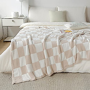 Ultra Soft Classic Checkerboard Chessboard Knitted Throw Blankets Fluffy Microfiber Lightweight Warm Cozy Bed Blankets Decor for Couch Sofa Bed (Cream, Throw 51"X63")