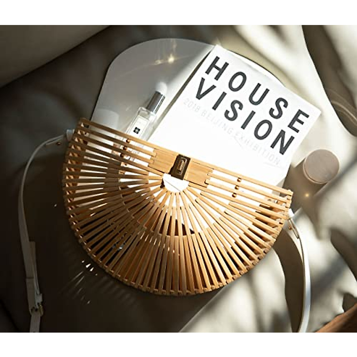 RULER TRUTH Handwoven Round Bamboo Bag Natural Shoulder Bag with Leather Straps Women's Handmade Straw Purse