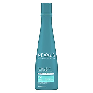 Nexxus Ultralight Smooth Conditioner Weightless for Dry and Frizzy Hair Smooth Hair Treatment to Block Out Frizz Against Humidity 13.5 oz