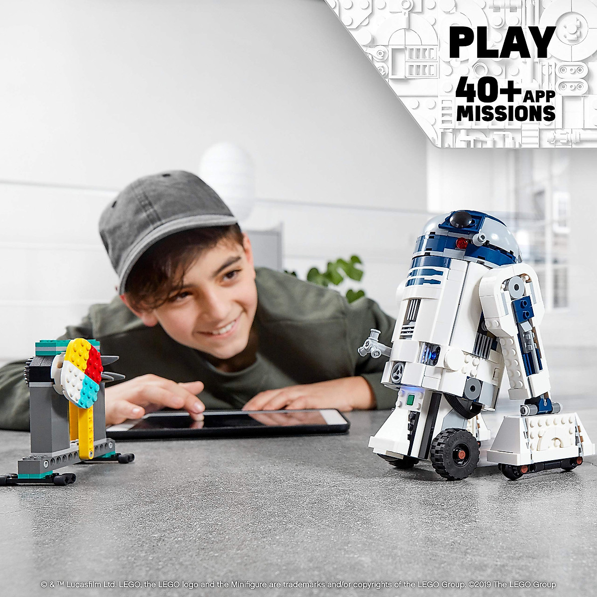 LEGO Star Wars Boost Droid Commander 75253 Star Wars Droid Building Set with R2 D2 Robot Toy for Kids to Learn to Code (1,177 Pieces)