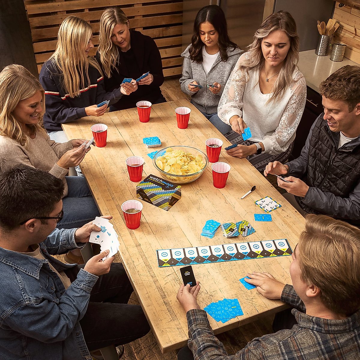 WatchMojo: A Super Fan Top 10 Party Game, 400 Cards Included, Game Board, Dry Erase Scoreboard and Marker, for 3 to 10 Players, 20 to 30 Minute Play Time, for Ages 13 and up