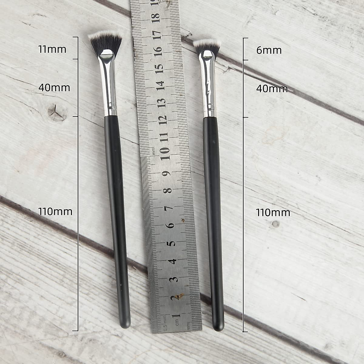 TEONEI Fan Mascara Brushes Eyelash Eyebrow Brush Makeup Brush Eye Lashes Makeup Tools Eyelash Brush Eyebrow Brush Eye Shadow Brush,2Pcs (Wooden Handle)