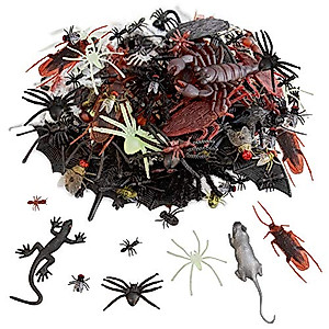 Kalolary 150 Pieces Black Plastic Spiders Bugs Halloween Prank Toys, Realistic Fake Insect Rats Bats Roaches Geckoes Centipedes Flies, for Kids Halloween Party Decorations Favors