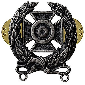 Army Badge: Expert Shooting - regulation size, silver oxidized
