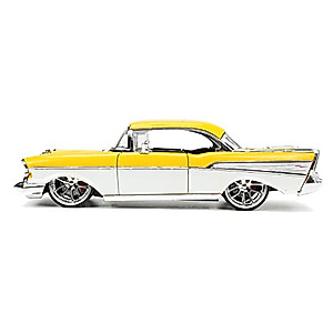 Jada Toys Big Time Muscle 1:24 1957 Chevy Bel-Air Die-cast Car Yellow, Toys for Kids and Adults