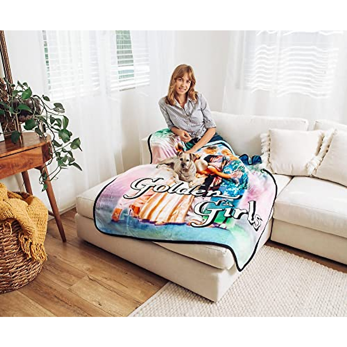The Golden Girls Raschel Fleece Throw Blanket | Plush Soft Polyester Cover for Sofa and Bed