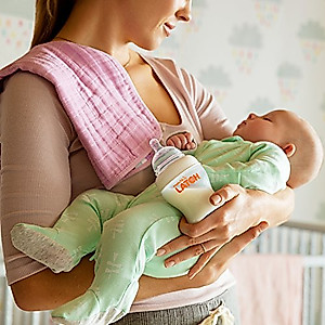 Munchkin® Latch™ Anti-Colic Baby Bottle with Ultra Flexible Breast-like Nipple, BPA Free, 8 Ounce, 3 Pack