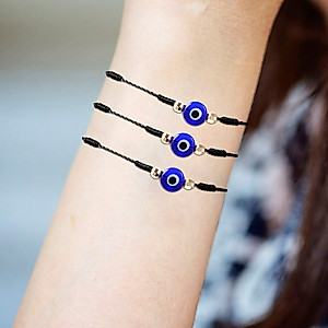 Hicarer 6 Set Evil Eye Bracelet and Necklace Kit, 6 Pieces Amulet Lucky Bracelets with Card, 6 Pieces Evil Eye Pendant Necklaces Turkish Blue Necklace for Women Men Girls Boys